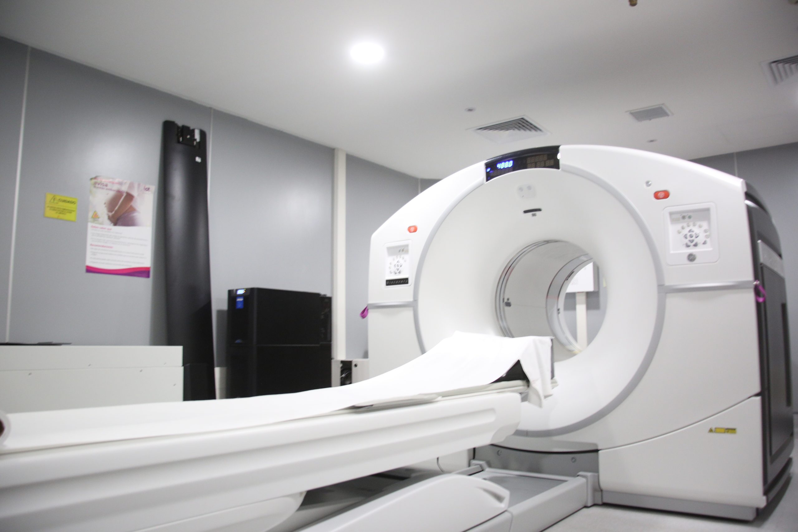 EQUIPO PET/CT: ÚLTIMA GENERACION PARA LA DETECCIÓN DEL CANCER ...